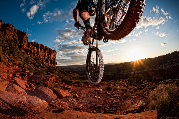 Moab's Premier Bike Shuttle | MTB Trails - Moab Bike Shuttle | Moab, Utah