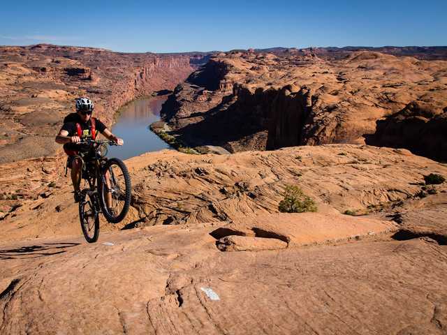 Gallery > Slickrock | MTB Trails - Moab Bike Shuttle | Moab, Utah
